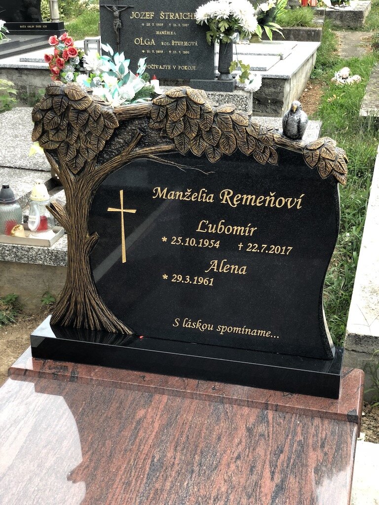 ŽOLDOŠ - Umelecké pomníky